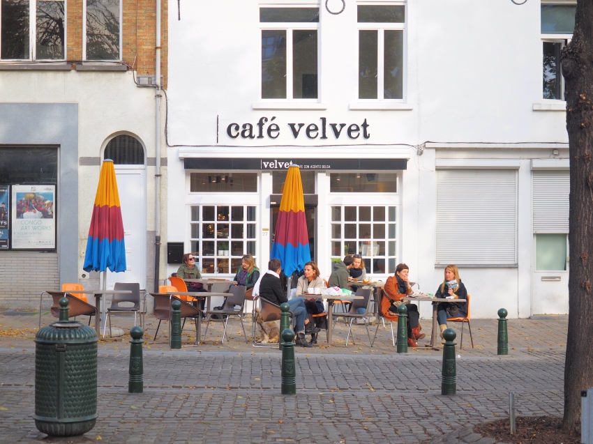 Cafe Velvet - We Love Brussels